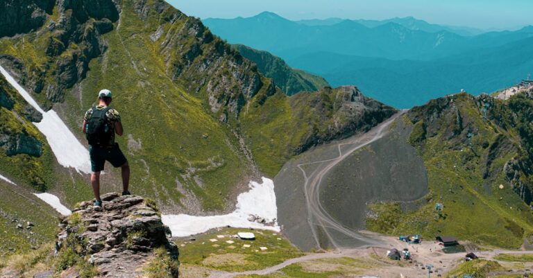 Le film polyane : un bouclier pour vos dalles en béton